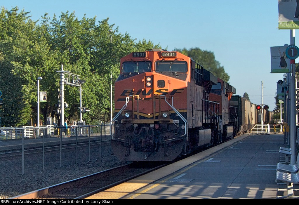 BNSF 5931